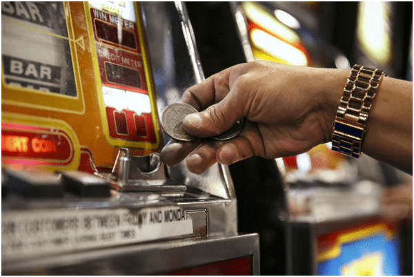 What Is The Difference Between Card Operated And Coin Operated Slot ...